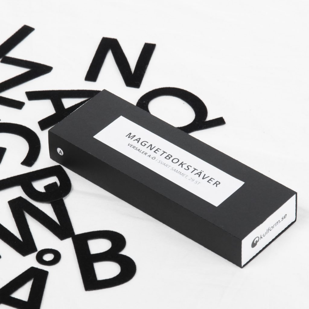 Magnetbokstäver A-Ö, versaler • Kulform. Stora bokstäver. Svenska tecken